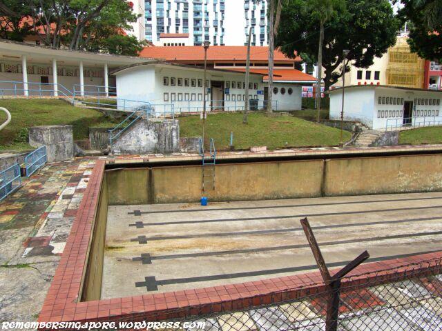 Yan Kit Swimming Complex | Remember Singapore