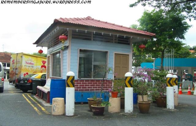 Sembawang Hill Estate Taxi Service Stand | Remember Singapore